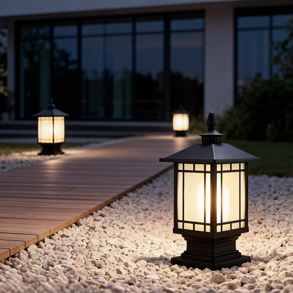 Street Light Pillar - Antique Bronze Lattice Lantern – Dazuma