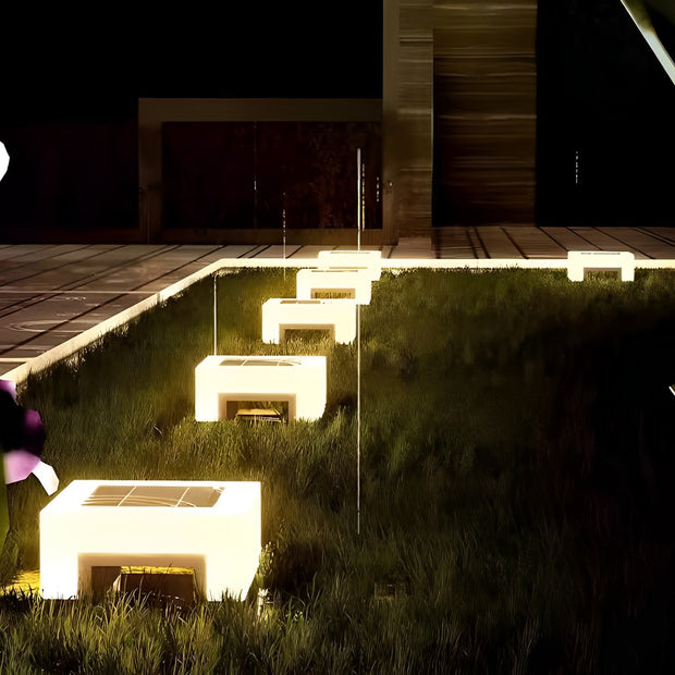 Front Lawn Lights - Solar Modern Square Cube – Dazuma