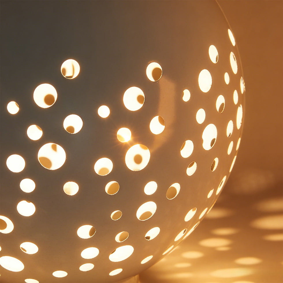 Outdoor Sphere Light - Modern White Globe Floor Lamp – Dazuma