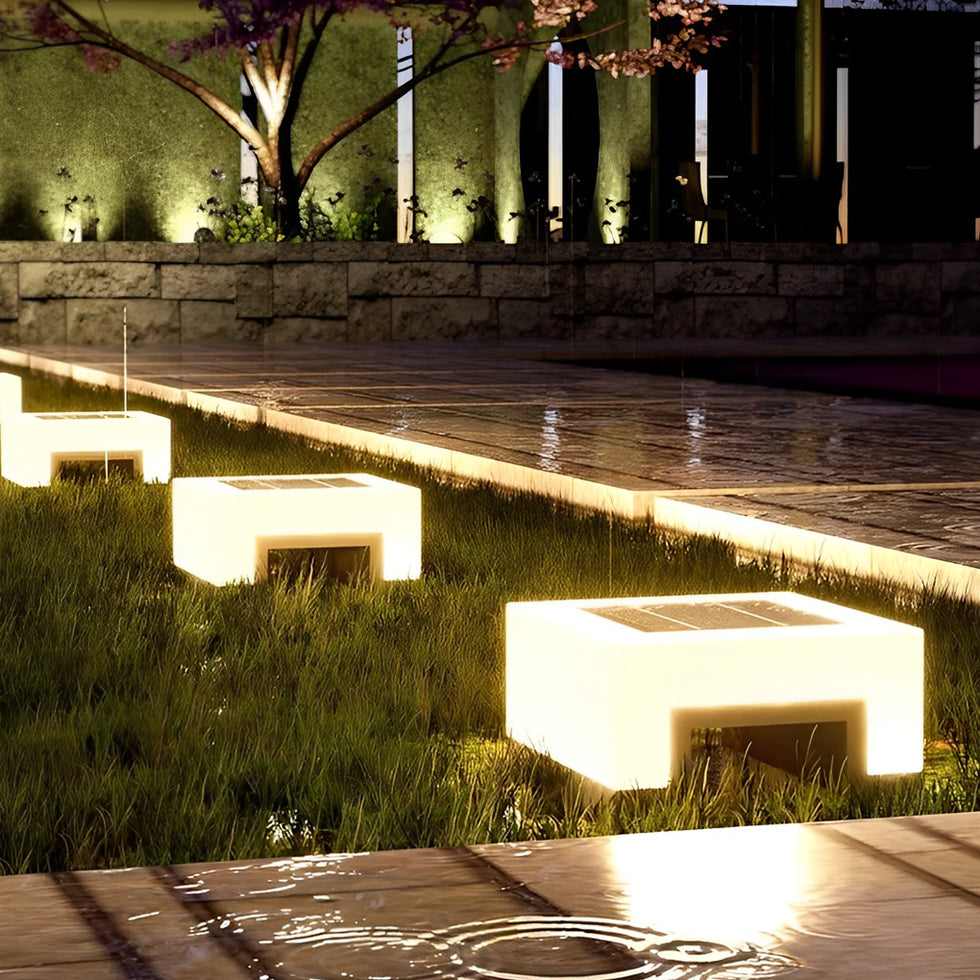Front Lawn Lights - Solar Modern Square Cube – Dazuma