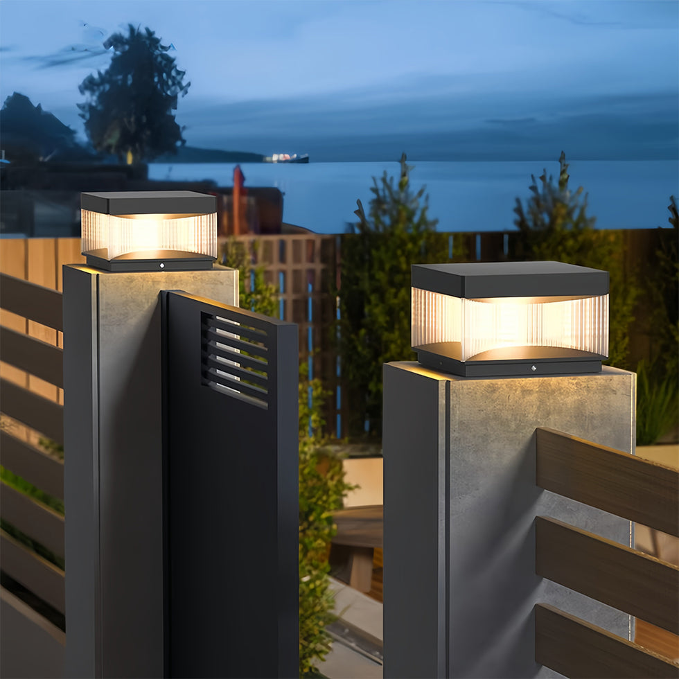 Square Pillar Lights Solar Powered with Ribbed Glass – Dazuma